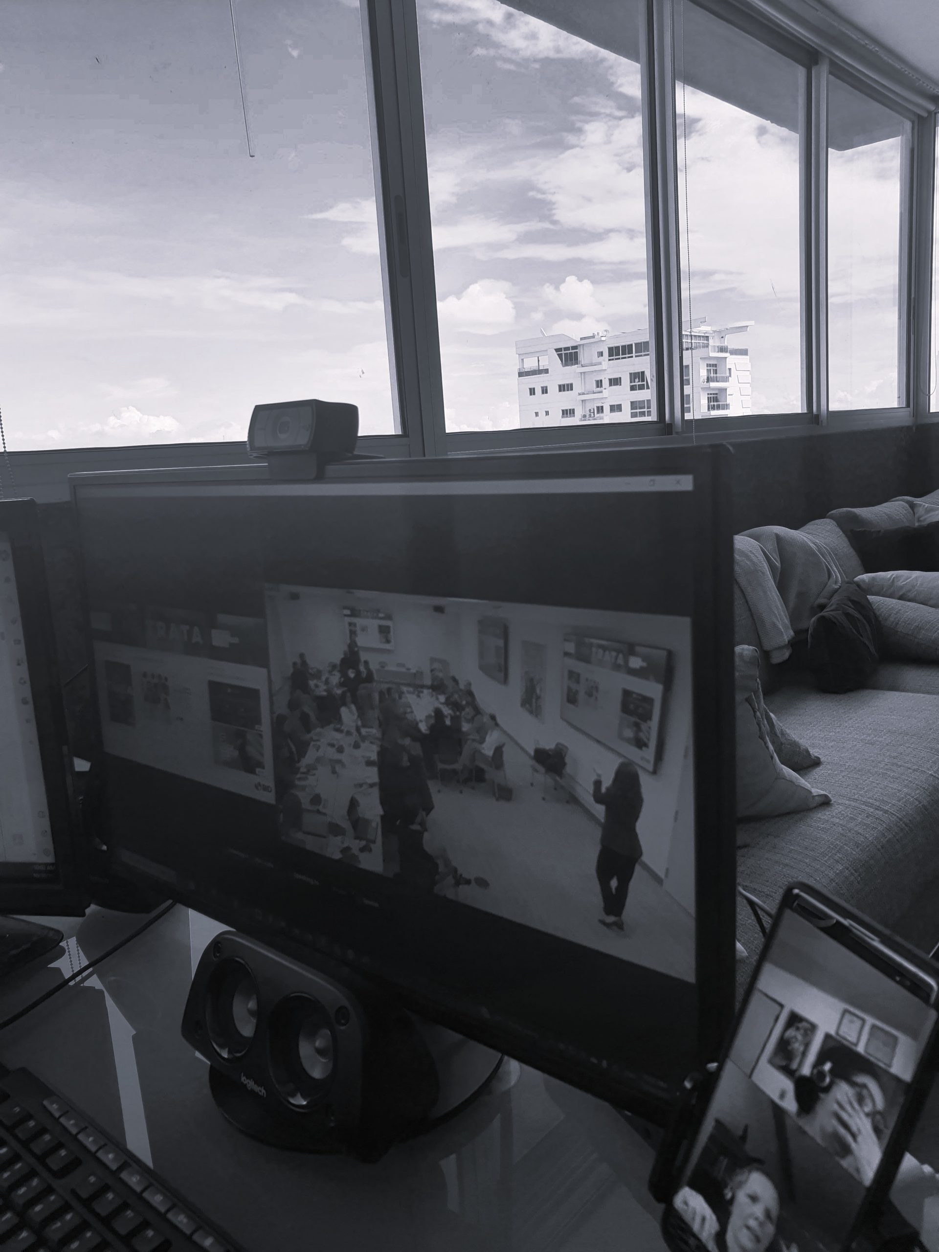 Remote Simultaneous Interpretation (RSI) - Conference Interpreter